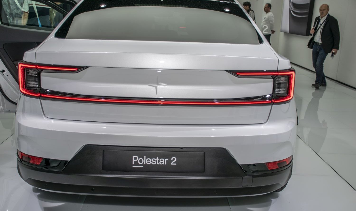 Polestar 2 technical specifications and fuel economy